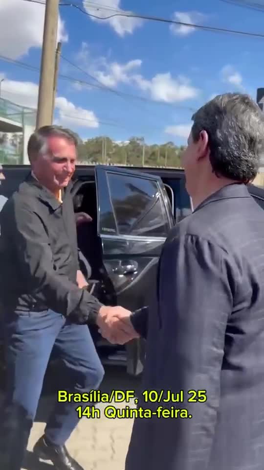 Bolsonaro e Tarcísio se reúnem para almoço em Brasília | Estadão - Estadão