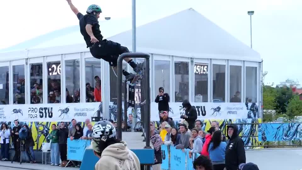 Pedro Barros usa a grade para ser campeão de skate park | Estadão - Estadão